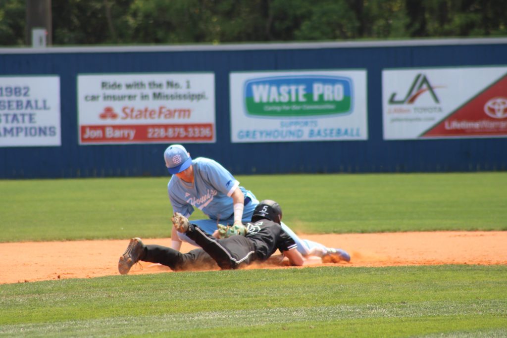 Prep baseball: Ocean Springs takes two from D'Iberville in Region 7-6A ...